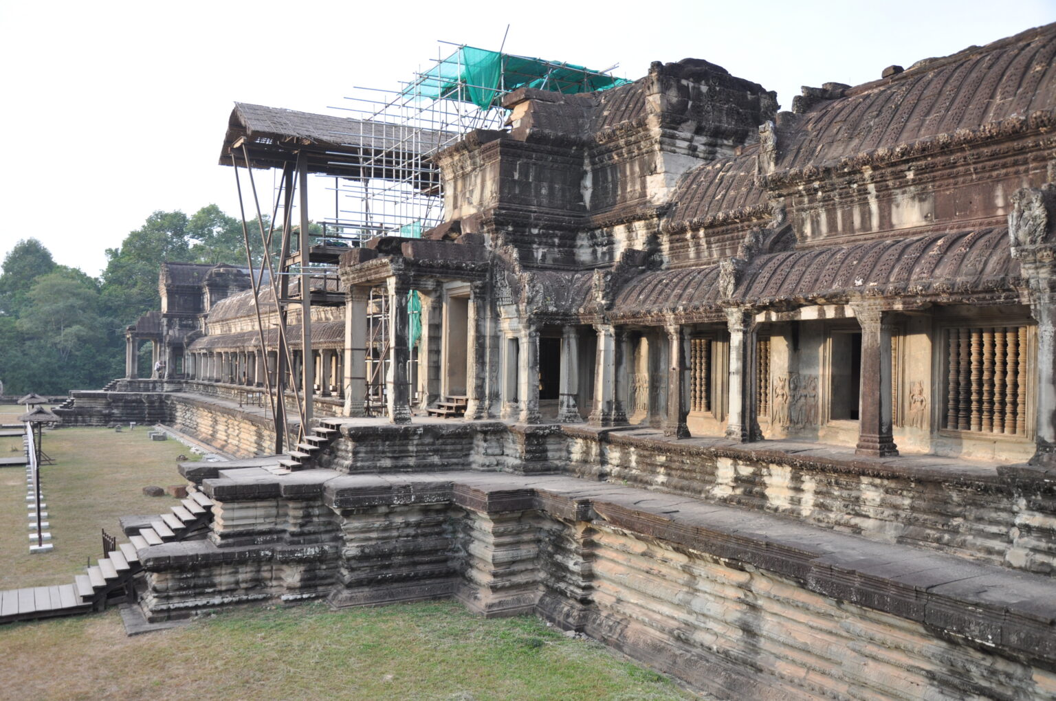 History Dive: Angkor Wat and the Khmer Empire | Odysseys Unlimited